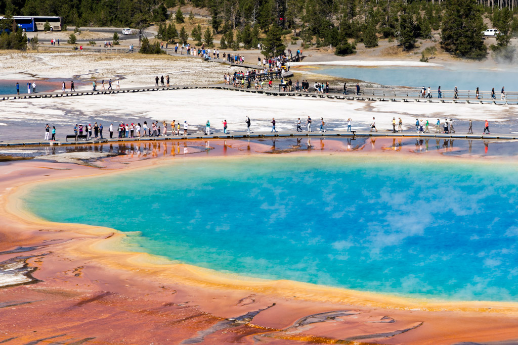 Enjoying Yellowstone Safely - Yellowstone Forever