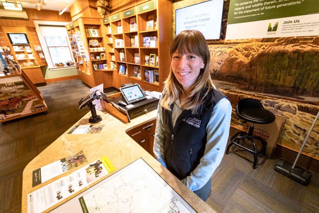 Jobs - Yellowstone Forever