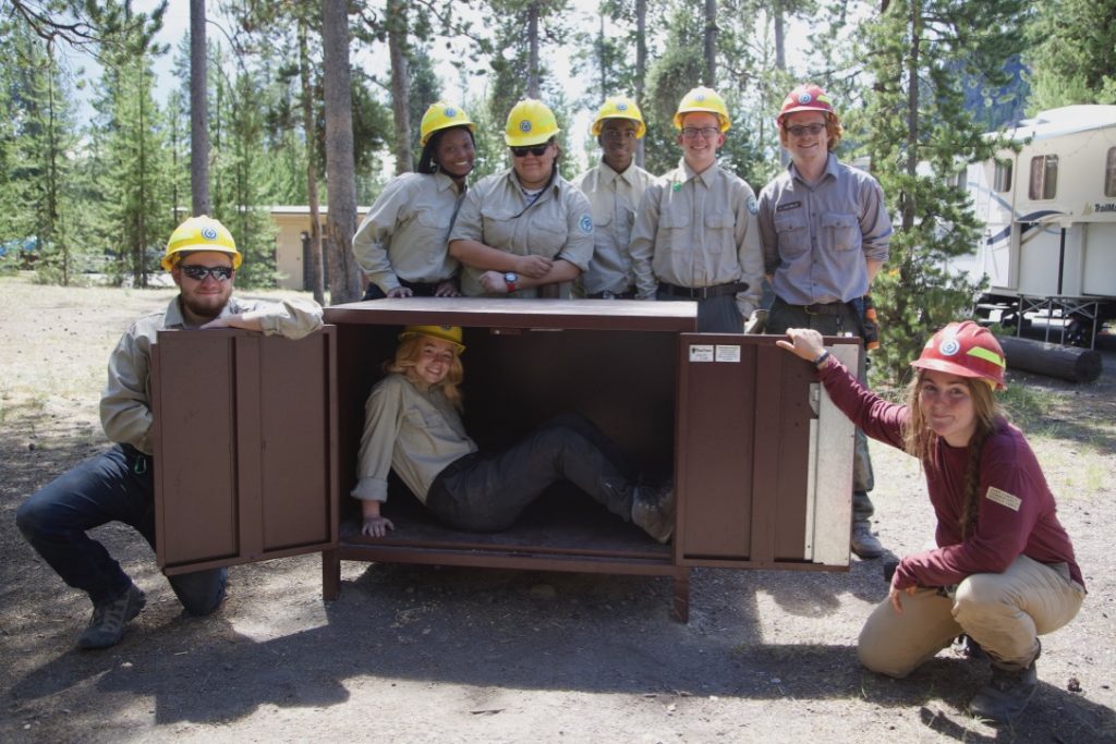 Yellowstone Youth Conservation Corps Gets Back to Work - Yellowstone ...